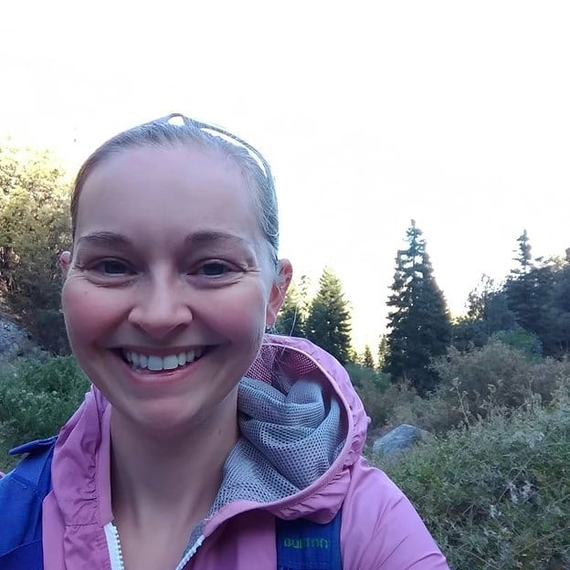 We are Hiring! – Legacy Veterinary Clinic